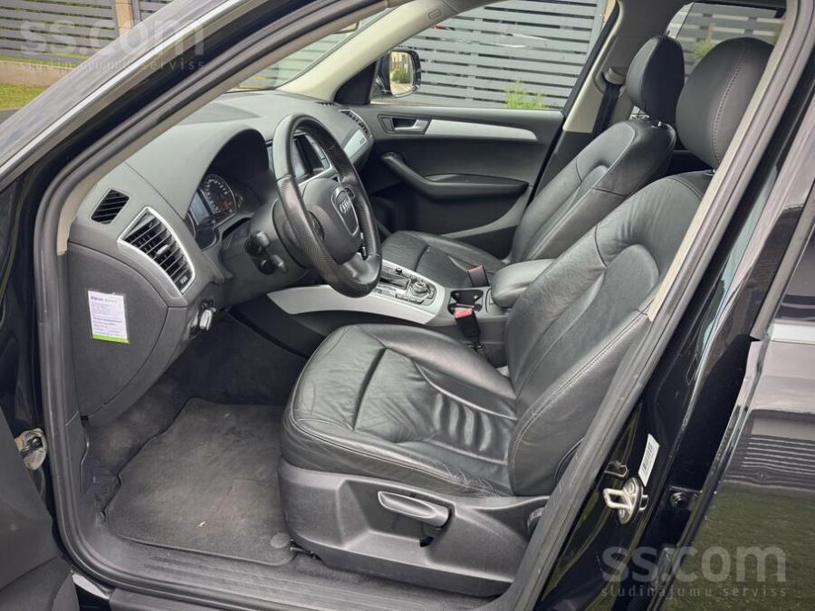 Black Audi Q5 2009 in Jelgava, with an engine capacity of 2.00 L and mileage of 279 thousand km for 7700 €, photo 11 on AUTOMOTO.COM.LV