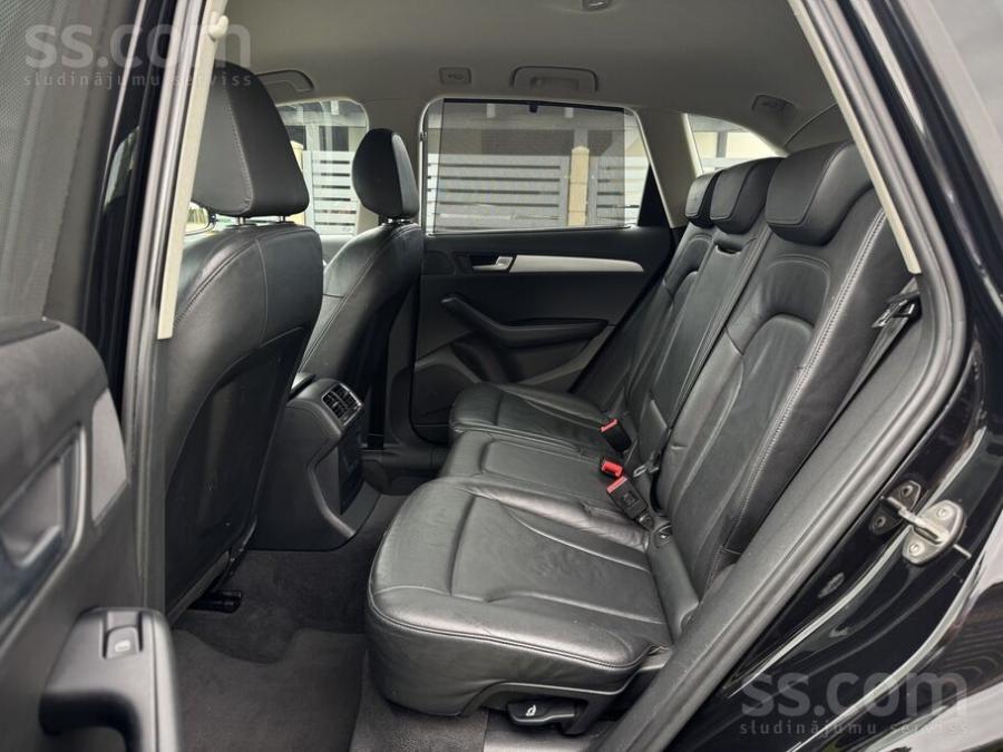 Black Audi Q5 2009 in Jelgava, with an engine capacity of 2.00 L and mileage of 279 thousand km for 7700 €, photo 12 on AUTOMOTO.COM.LV