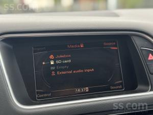 Black Audi Q5 2009 in Jelgava, with an engine capacity of 2.00 L and mileage of 279 thousand km for 7700 €, photo 18 on AUTOMOTO.COM.LV