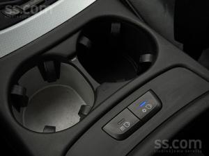 Black Audi Q5 2009 in Jelgava, with an engine capacity of 2.00 L and mileage of 279 thousand km for 7700 €, photo 24 on AUTOMOTO.COM.LV