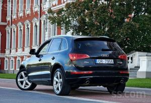 Black Audi Q5 2009 in Jelgava, with an engine capacity of 3.00 L and mileage of 246 thousand km for 9690 €, photo 7 on AUTOMOTO.COM.LV