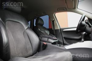 Melns Audi Q5 2009 Rīga, ar dzinēja tilpumu 2.00 L un nobraukumu 334 tūkst. km par 7495 €, foto 14 vietnē AUTOMOTO.COM.LV
