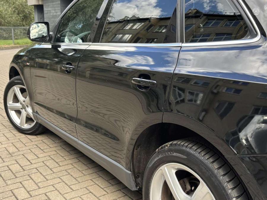 Black Audi Q5 2009 in Kaunas, with an engine capacity of 1.98 L and mileage of 300 thousand km for 6000 €, photo 11 on AUTOMOTO.COM.LV