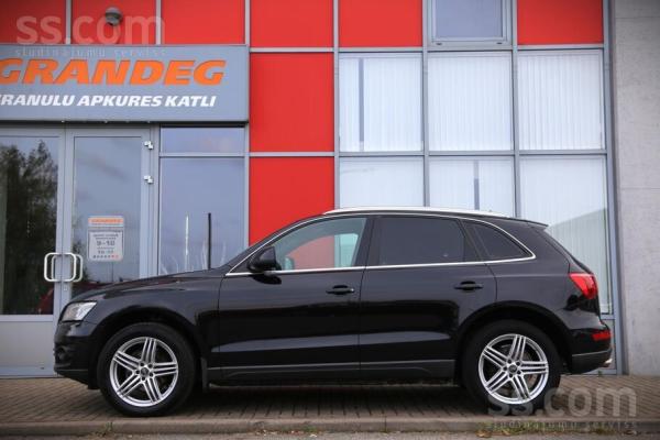 Melns Audi Q5 2009 Rīga, ar dzinēja tilpumu 2.00 L un nobraukumu 230 tūkst. km par 6995 €, foto 3 vietnē AUTOMOTO.COM.LV