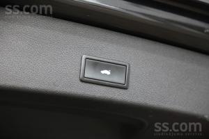 Black Audi Q5 2009 in Riga, with an engine capacity of 2.00 L and mileage of 230 thousand km for 6995 €, photo 20 on AUTOMOTO.COM.LV