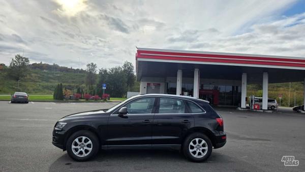 Black Audi Q5 2009 in Kaunas, with an engine capacity of 2.00 L and mileage of 320 thousand km for 6650 €, photo 9 on AUTOMOTO.COM.LV