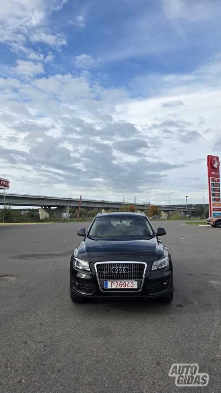 Black Audi Q5 2009 in Kaunas, with an engine capacity of 2.00 L and mileage of 320 thousand km for 6650 €, photo 12 on AUTOMOTO.COM.LV