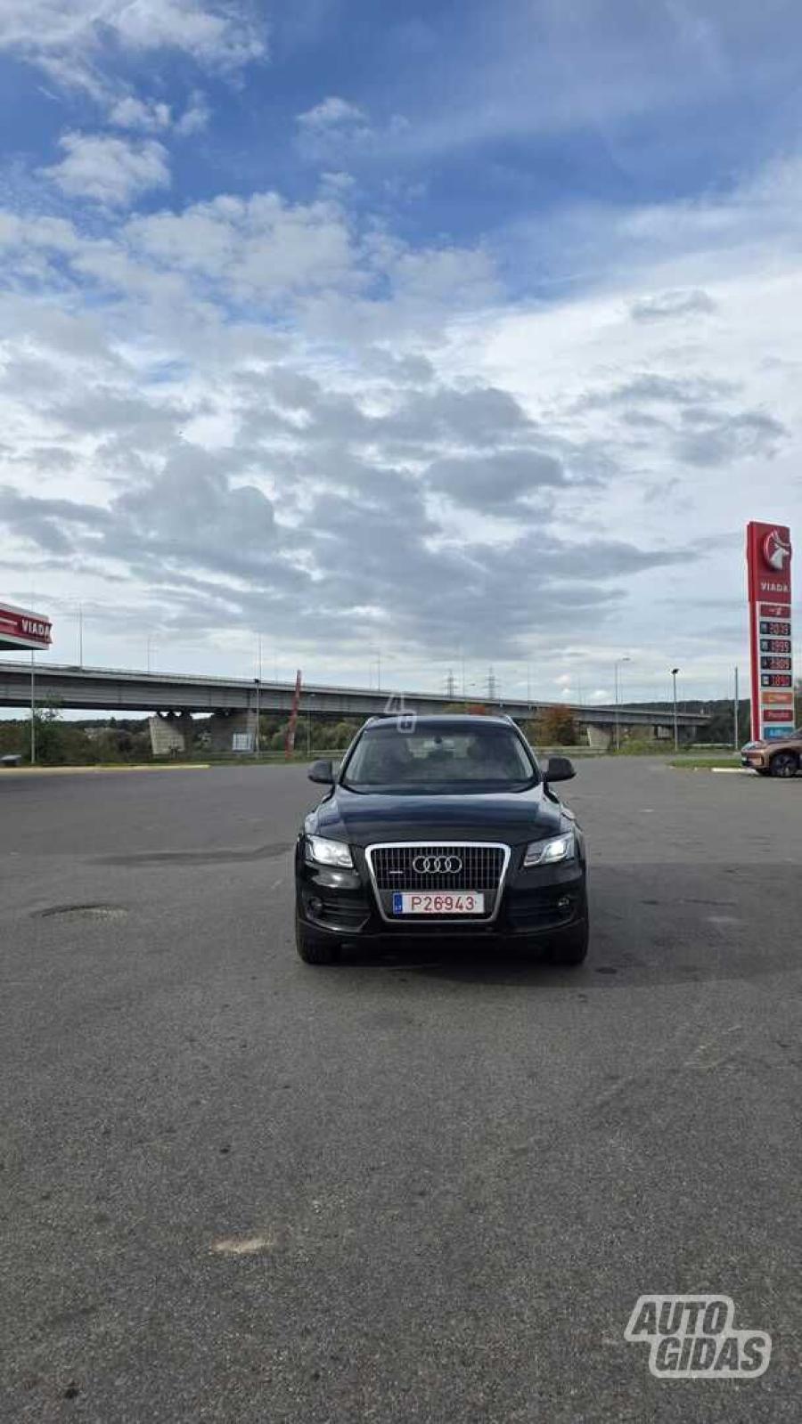 Black Audi Q5 2009 in Kaunas, with an engine capacity of 2.00 L and mileage of 320 thousand km for 6650 €, photo 13 on AUTOMOTO.COM.LV