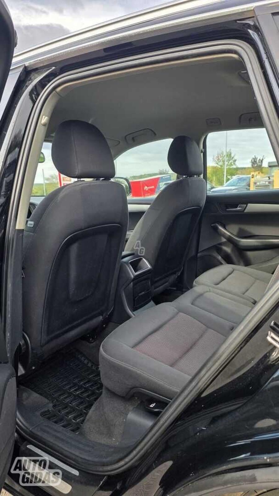 Black Audi Q5 2009 in Kaunas, with an engine capacity of 2.00 L and mileage of 320 thousand km for 6650 €, photo 16 on AUTOMOTO.COM.LV