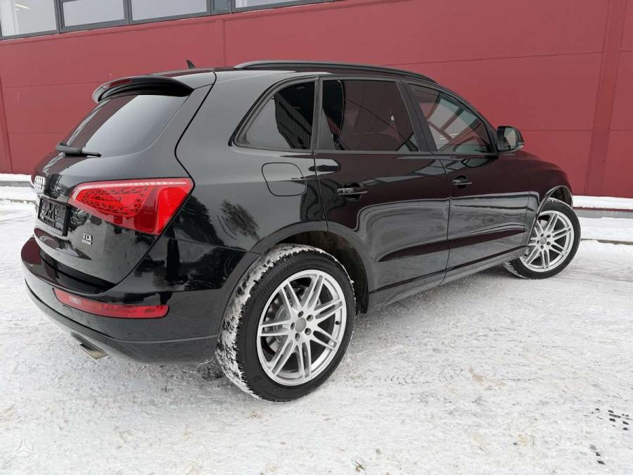 Melns Audi Q5 2010 Kauņa, ar dzinēja tilpumu 2.97 L un nobraukumu 266 tūkst. km par 9950 €, foto 10 vietnē AUTOMOTO.COM.LV