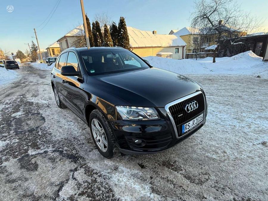 Melns Audi Q5 2010 Utena, ar dzinēja tilpumu 2.97 L un nobraukumu 237 tūkst. km par 9750 €, foto 1 vietnē AUTOMOTO.COM.LV