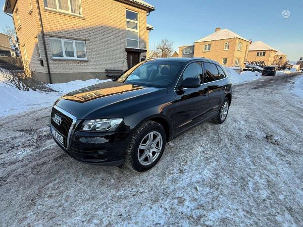 Melns Audi Q5 2010 Utena, ar dzinēja tilpumu 2.97 L un nobraukumu 237 tūkst. km par 9750 €, foto 2 vietnē AUTOMOTO.COM.LV