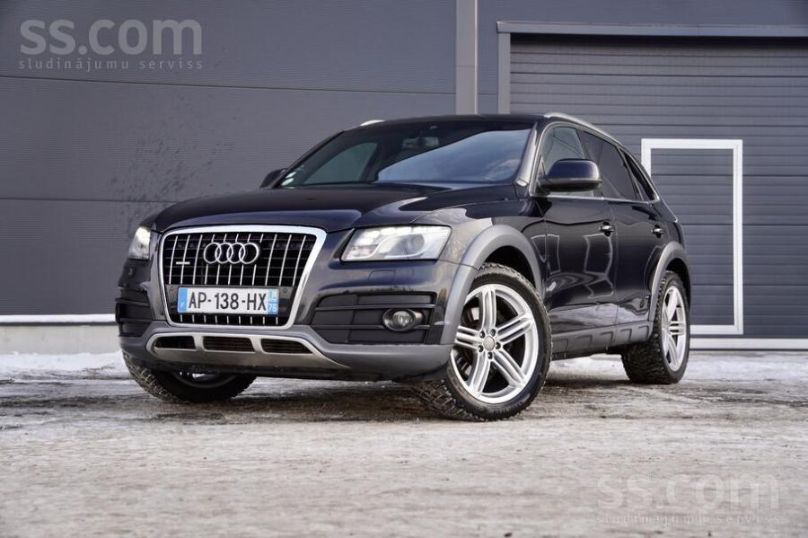 Black Audi Q5 2010 in Riga, with an engine capacity of 3.00 L and mileage of 317 thousand km for 10990 €, photo 1 on AUTOMOTO.COM.LV
