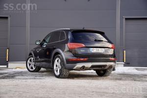 Black Audi Q5 2010 in Riga, with an engine capacity of 3.00 L and mileage of 317 thousand km for 10990 €, photo 7 on AUTOMOTO.COM.LV