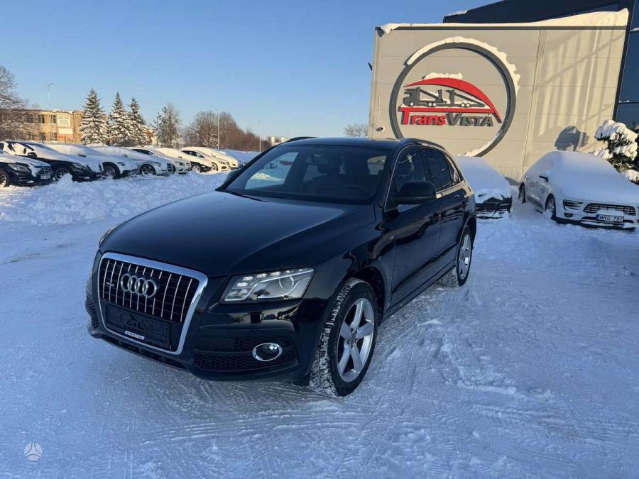 Melns Audi Q5 2010 Telšiai, ar dzinēja tilpumu 3.00 L un nobraukumu 265 tūkst. km par 9500 €, foto 1 vietnē AUTOMOTO.COM.LV
