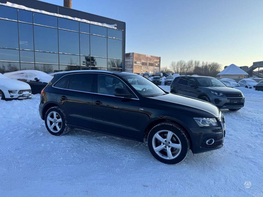 Melns Audi Q5 2010 Telšiai, ar dzinēja tilpumu 3.00 L un nobraukumu 265 tūkst. km par 9500 €, foto 8 vietnē AUTOMOTO.COM.LV