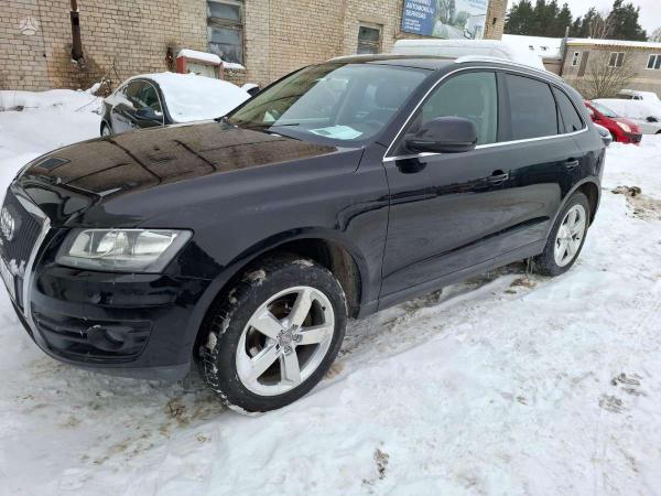 Melns Audi Q5 2010 Utena, ar dzinēja tilpumu 1.97 L un nobraukumu 230 tūkst. km par 8200 €, foto 1 vietnē AUTOMOTO.COM.LV