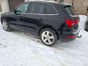 Black Audi Q5 2010 in Utena, with an engine capacity of 1.97 L and mileage of 230 thousand km for 8200 €, photo 2 on AUTOMOTO.COM.LV