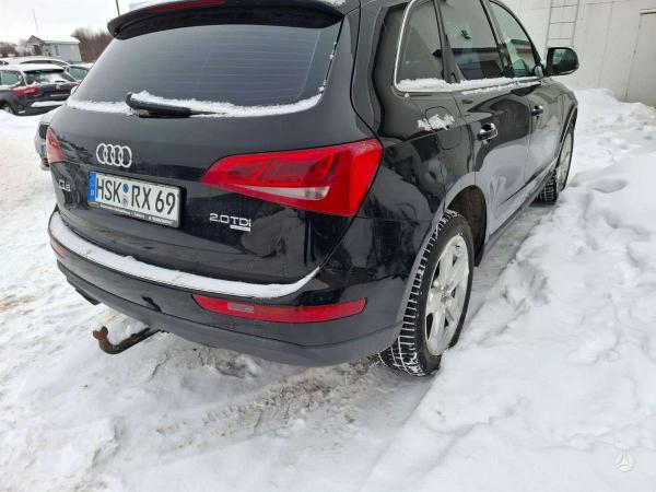 Melns Audi Q5 2010 Utena, ar dzinēja tilpumu 1.97 L un nobraukumu 230 tūkst. km par 8200 €, foto 4 vietnē AUTOMOTO.COM.LV