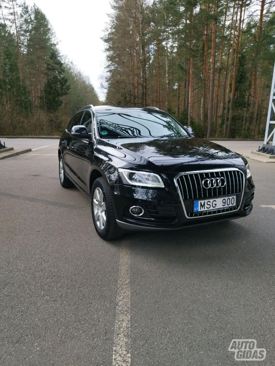 Black Audi Q5 2010 in Druskininkai, with an engine capacity of 2.00 L and mileage of 245 thousand km for 9799 €, photo 3 on AUTOMOTO.COM.LV