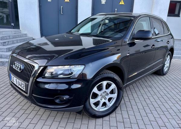 Melns Audi Q5 2010 Kauņa, ar dzinēja tilpumu 2.00 L un nobraukumu 268 tūkst. km par 9250 €, foto 1 vietnē AUTOMOTO.COM.LV