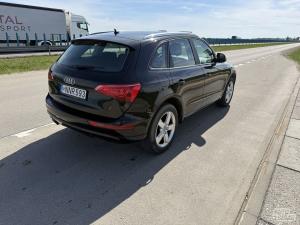 Black Audi Q5 2010 in Kaunas, with an engine capacity of 2.00 L and mileage of 208 thousand km for 10500 €, photo 5 on AUTOMOTO.COM.LV