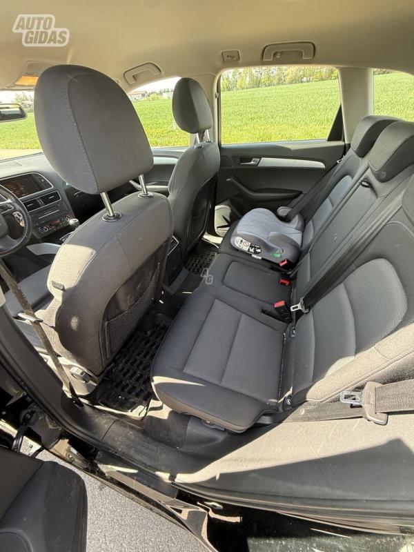 Black Audi Q5 2010 in Kaunas, with an engine capacity of 2.00 L and mileage of 208 thousand km for 10500 €, photo 10 on AUTOMOTO.COM.LV