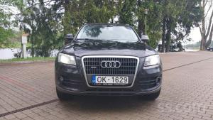 Melns Audi Q5 2010 Alūksne, ar dzinēja tilpumu 2.00 L un nobraukumu 0 tūkst. km par 8250 €, foto 4 vietnē AUTOMOTO.COM.LV