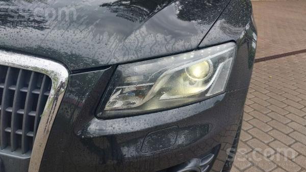 Melns Audi Q5 2010 Alūksne, ar dzinēja tilpumu 2.00 L un nobraukumu 0 tūkst. km par 8250 €, foto 5 vietnē AUTOMOTO.COM.LV