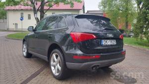 Melns Audi Q5 2010 Alūksne, ar dzinēja tilpumu 2.00 L un nobraukumu 0 tūkst. km par 8250 €, foto 12 vietnē AUTOMOTO.COM.LV