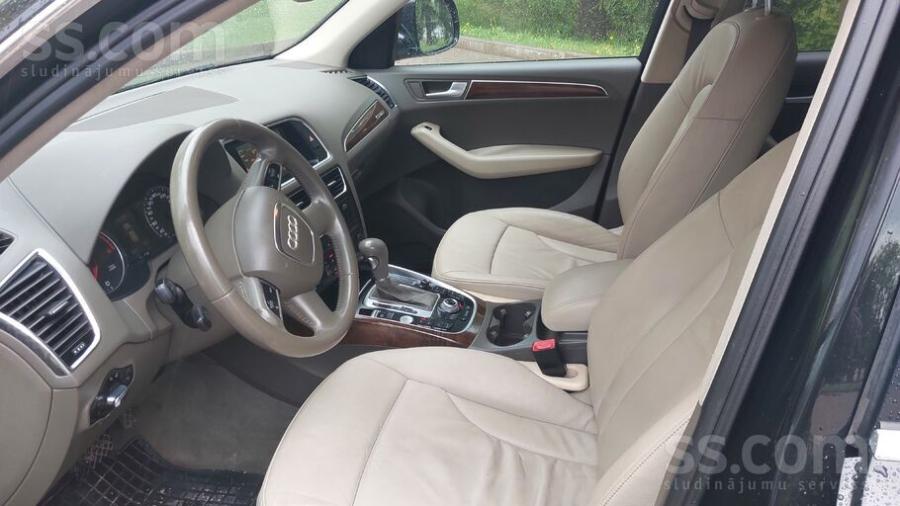 Melns Audi Q5 2010 Alūksne, ar dzinēja tilpumu 2.00 L un nobraukumu 0 tūkst. km par 8250 €, foto 21 vietnē AUTOMOTO.COM.LV