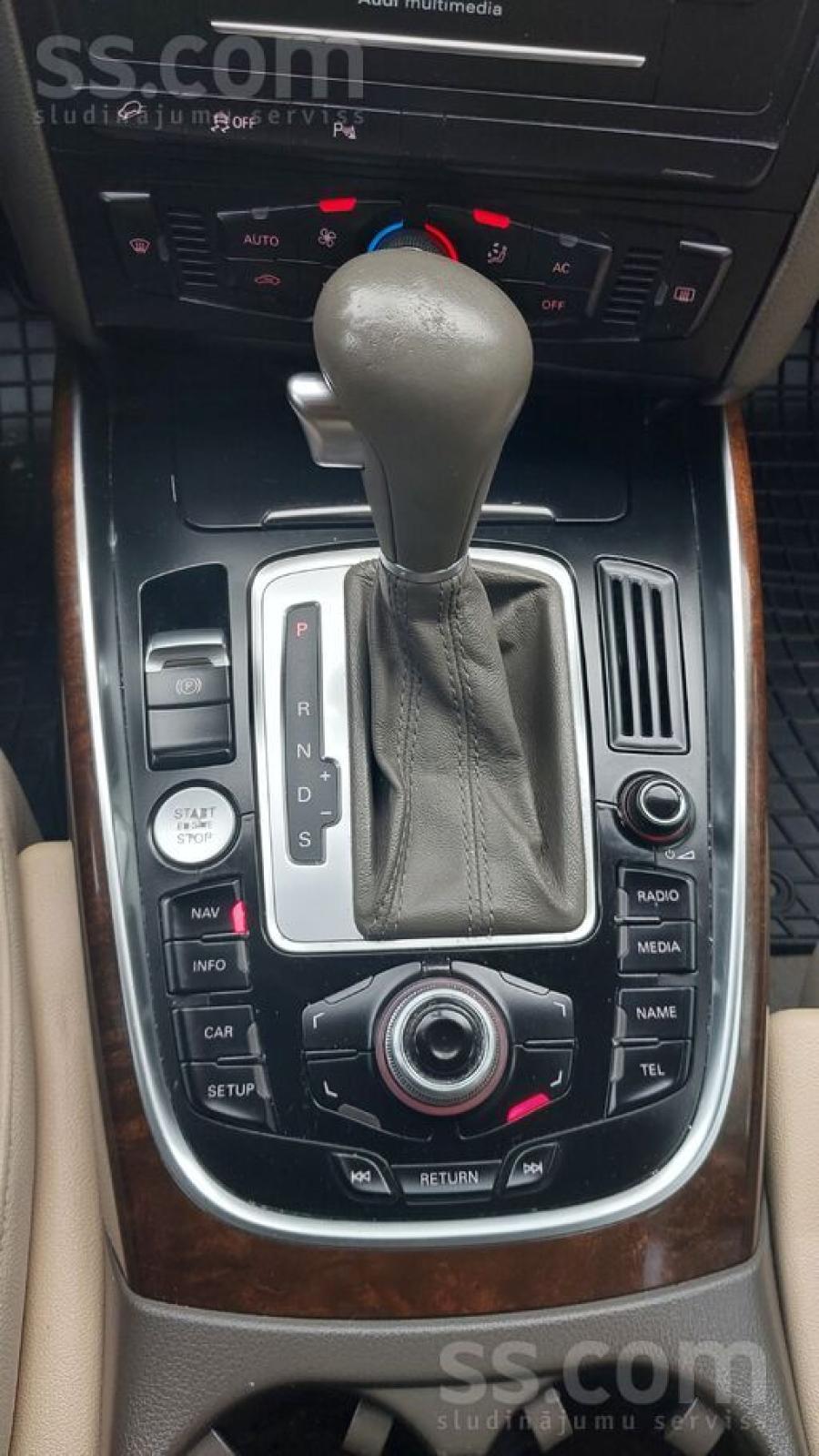 Melns Audi Q5 2010 Alūksne, ar dzinēja tilpumu 2.00 L un nobraukumu 0 tūkst. km par 8250 €, foto 26 vietnē AUTOMOTO.COM.LV