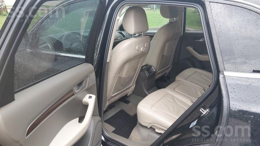 Melns Audi Q5 2010 Alūksne, ar dzinēja tilpumu 2.00 L un nobraukumu 0 tūkst. km par 8250 €, foto 29 vietnē AUTOMOTO.COM.LV
