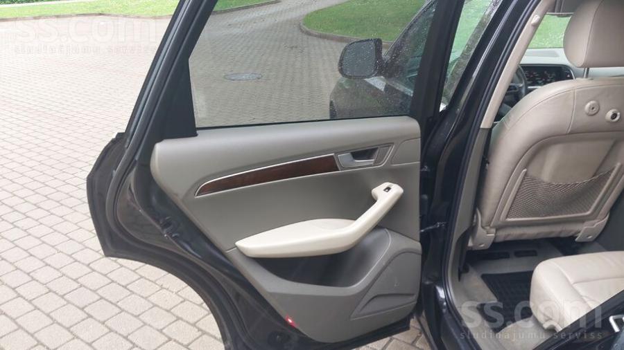Melns Audi Q5 2010 Alūksne, ar dzinēja tilpumu 2.00 L un nobraukumu 0 tūkst. km par 8250 €, foto 30 vietnē AUTOMOTO.COM.LV