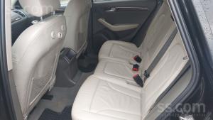 Melns Audi Q5 2010 Alūksne, ar dzinēja tilpumu 2.00 L un nobraukumu 0 tūkst. km par 8250 €, foto 31 vietnē AUTOMOTO.COM.LV
