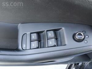 Black Audi Q5 2010 in Riga, with an engine capacity of 3.00 L and mileage of 249 thousand km for 9200 €, photo 12 on AUTOMOTO.COM.LV