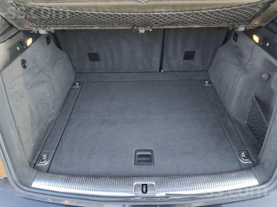 Black Audi Q5 2010 in Riga, with an engine capacity of 3.00 L and mileage of 249 thousand km for 9200 €, photo 19 on AUTOMOTO.COM.LV