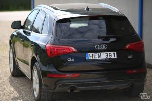 Black Audi Q5 2010 in Siauliai, with an engine capacity of 3.20 L and mileage of 471 thousand km for 5800 €, photo 5 on AUTOMOTO.COM.LV