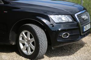 Black Audi Q5 2010 in Siauliai, with an engine capacity of 3.20 L and mileage of 471 thousand km for 5800 €, photo 9 on AUTOMOTO.COM.LV