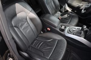 Black Audi Q5 2010 in Siauliai, with an engine capacity of 3.20 L and mileage of 471 thousand km for 5800 €, photo 14 on AUTOMOTO.COM.LV
