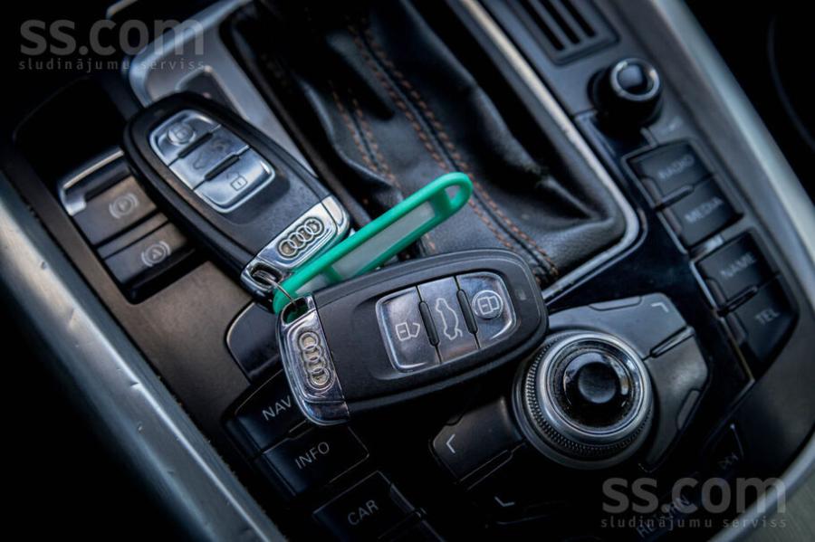 Black Audi Q5 2010 in Riga, with an engine capacity of 3.00 L and mileage of 347 thousand km for 9990 €, photo 28 on AUTOMOTO.COM.LV
