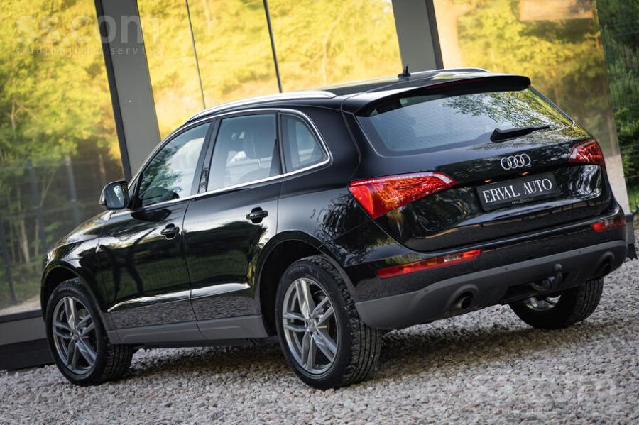 Melns Audi Q5 2010 Jelgava, ar dzinēja tilpumu 2.00 L un nobraukumu 212 tūkst. km par 10400 €, foto 7 vietnē AUTOMOTO.COM.LV