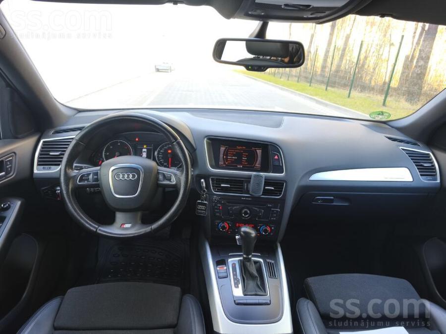 Black Audi Q5 2010 in Riga, with an engine capacity of 3.00 L and mileage of 0 thousand km for 9000 €, photo 11 on AUTOMOTO.COM.LV