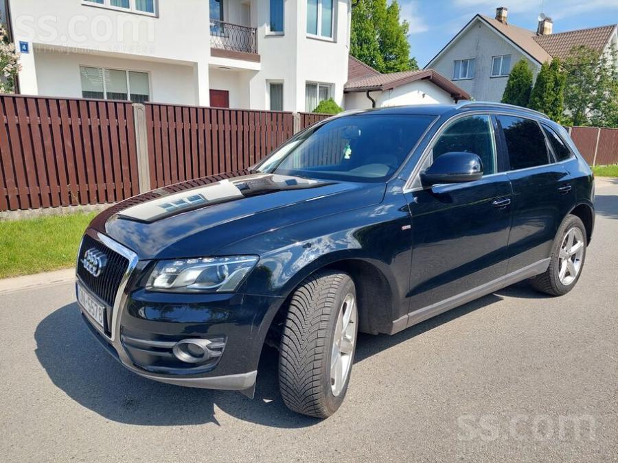 Black Audi Q5 2010 in Riga, with an engine capacity of 3.00 L and mileage of 0 thousand km for 8695 €, photo 1 on AUTOMOTO.COM.LV