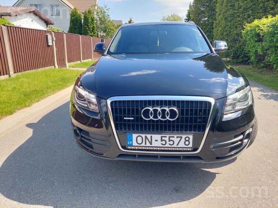 Black Audi Q5 2010 in Riga, with an engine capacity of 3.00 L and mileage of 0 thousand km for 8695 €, photo 3 on AUTOMOTO.COM.LV