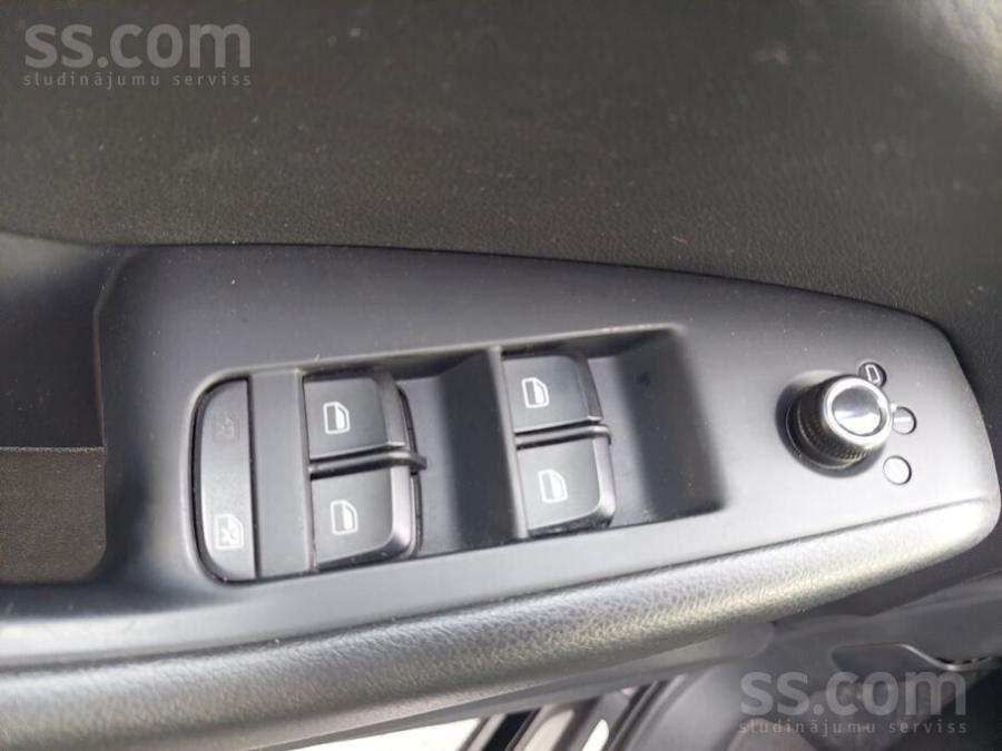 Black Audi Q5 2010 in Riga, with an engine capacity of 3.00 L and mileage of 0 thousand km for 8695 €, photo 19 on AUTOMOTO.COM.LV