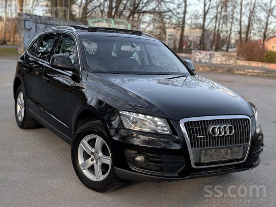 Black Audi Q5 2010 in Jurmala, with an engine capacity of 2.00 L and mileage of 0 thousand km for 8750 €, photo 1 on AUTOMOTO.COM.LV