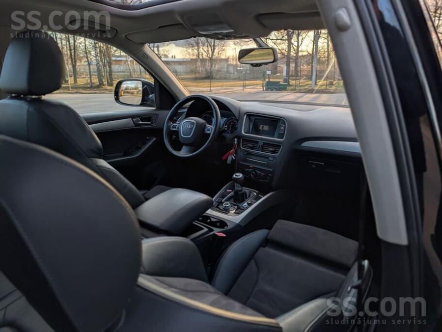 Black Audi Q5 2010 in Jurmala, with an engine capacity of 2.00 L and mileage of 0 thousand km for 8750 €, photo 24 on AUTOMOTO.COM.LV