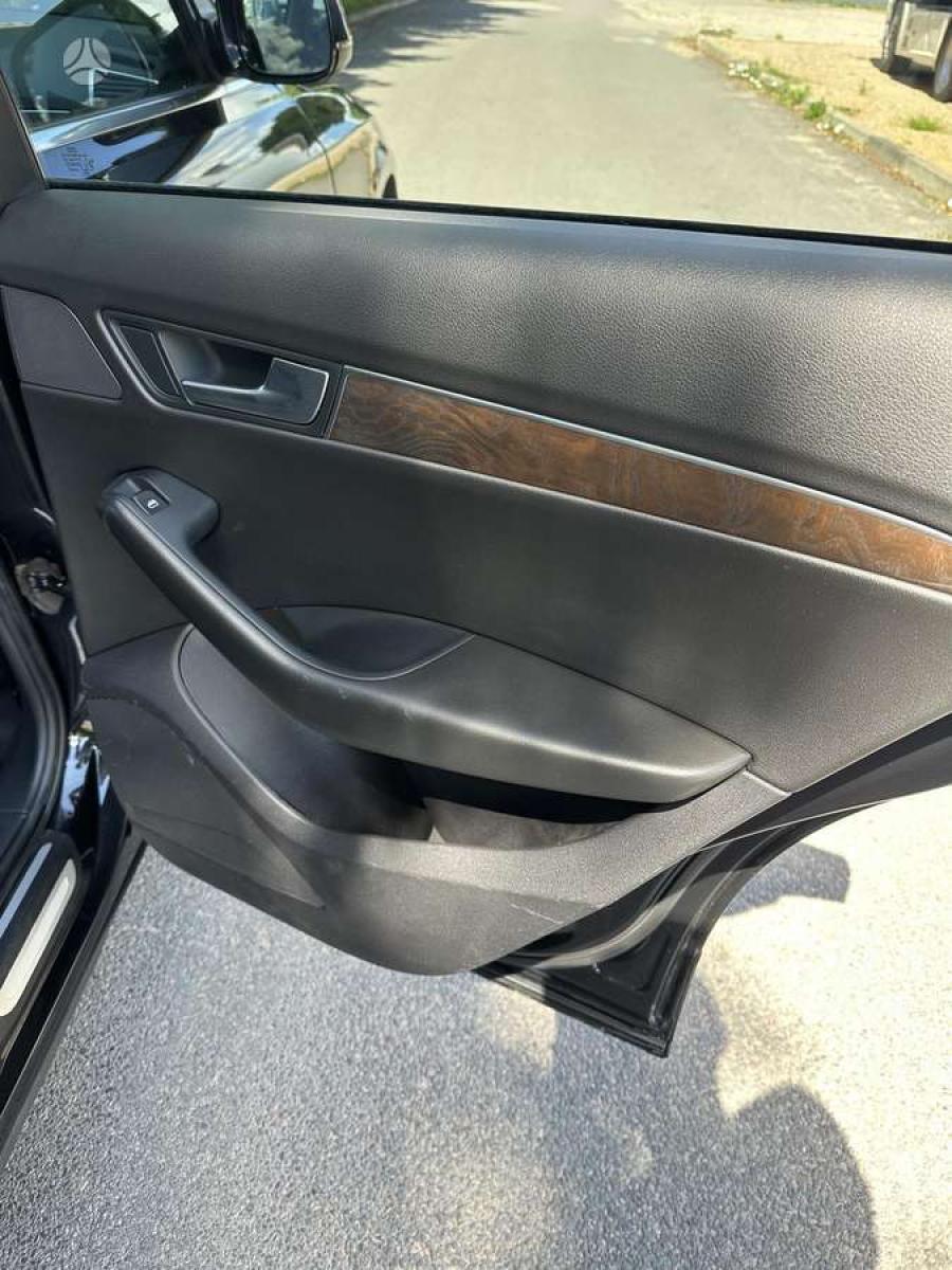 Black Audi Q5 2010 in Taurage, with an engine capacity of 2.97 L and mileage of 207 thousand km for 9500 €, photo 20 on AUTOMOTO.COM.LV
