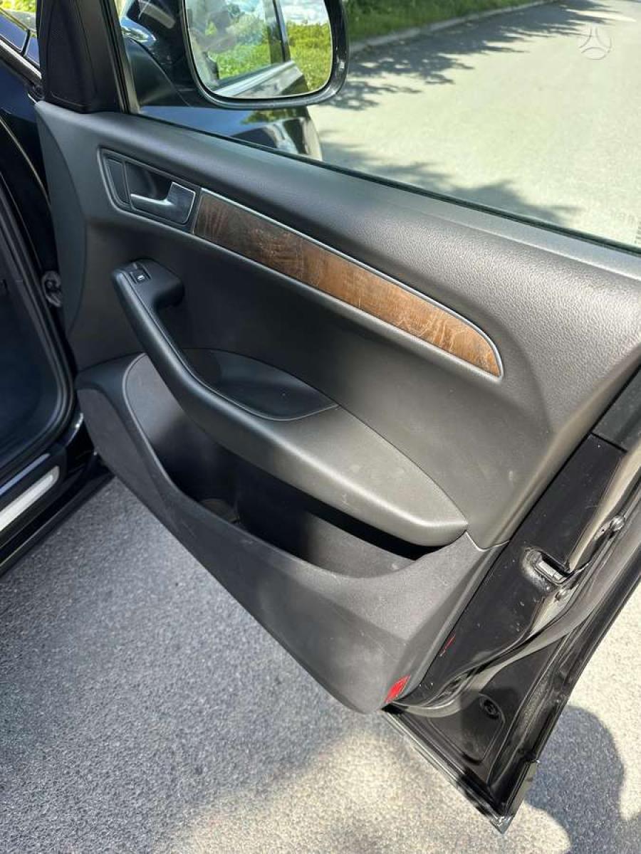 Black Audi Q5 2010 in Taurage, with an engine capacity of 2.97 L and mileage of 207 thousand km for 9500 €, photo 22 on AUTOMOTO.COM.LV